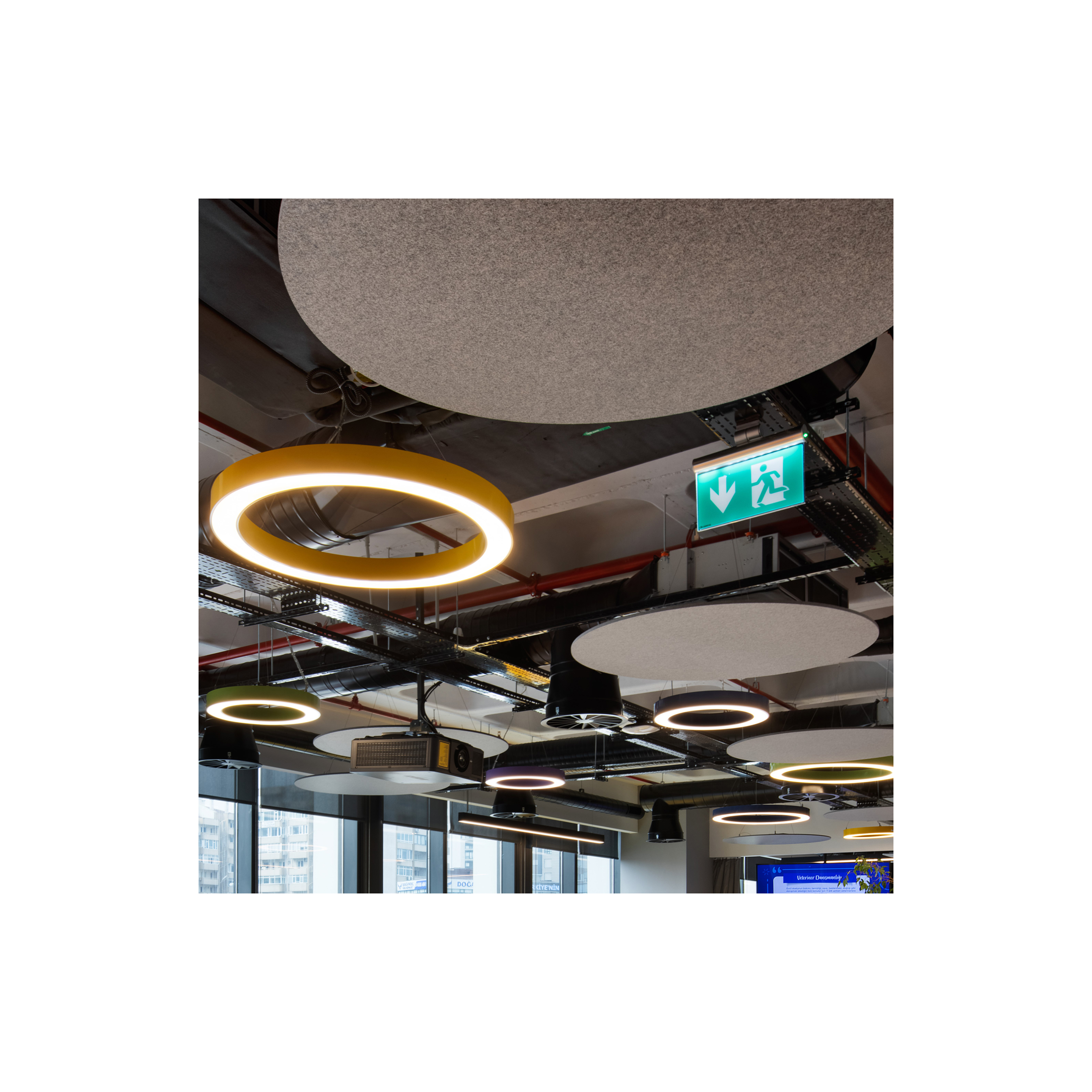 Flat Cloud - MCONTRAST